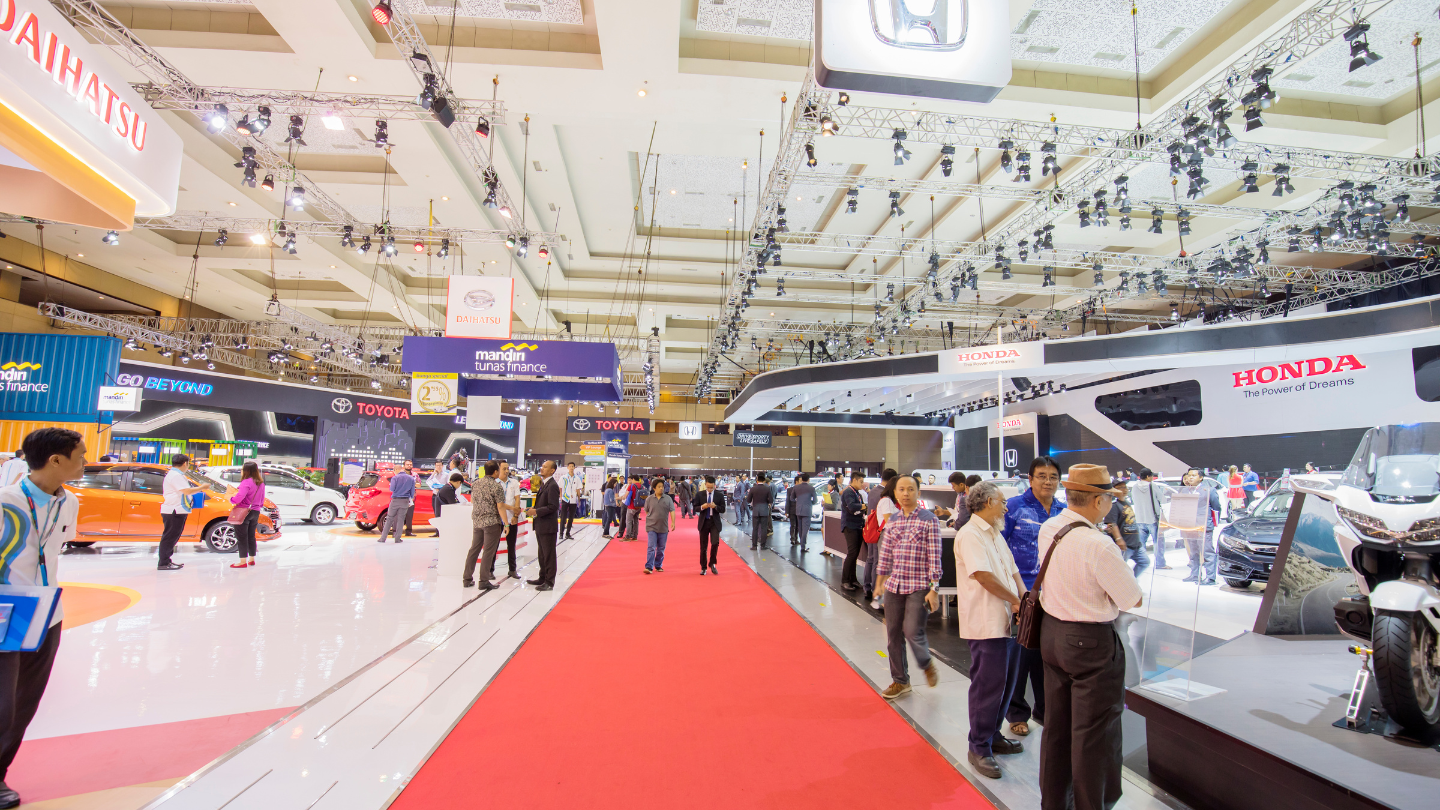 ExpoTrack — Real-Time Booth and Organizer Analytics for Exhibitions